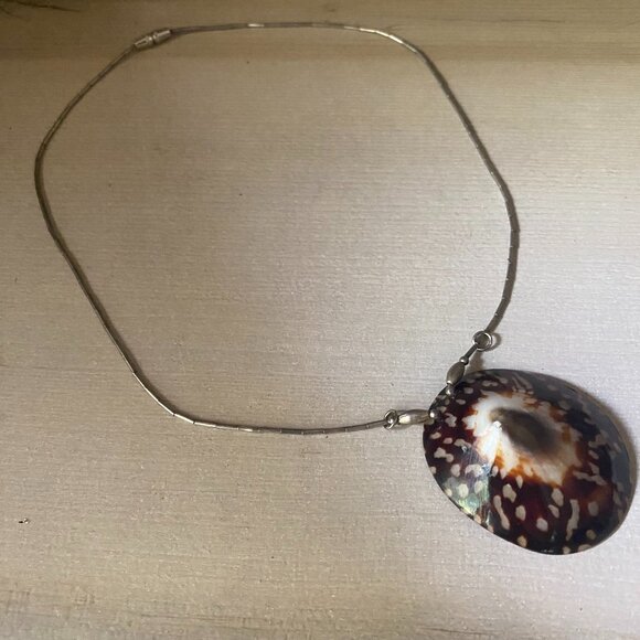 Vintage | Jewelry | Vintage Liquid Silver Opihi Shell Hawaiian Necklace ...